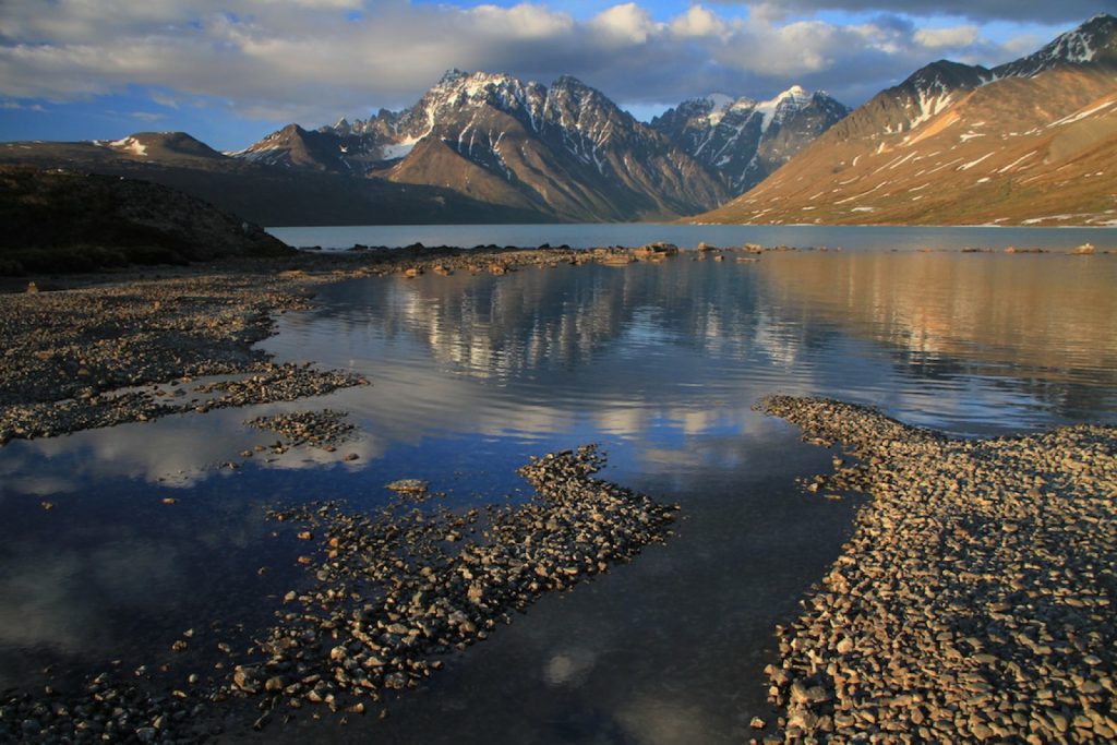 Backpack Lake Clark National Park: Explore the soul of Wilderness